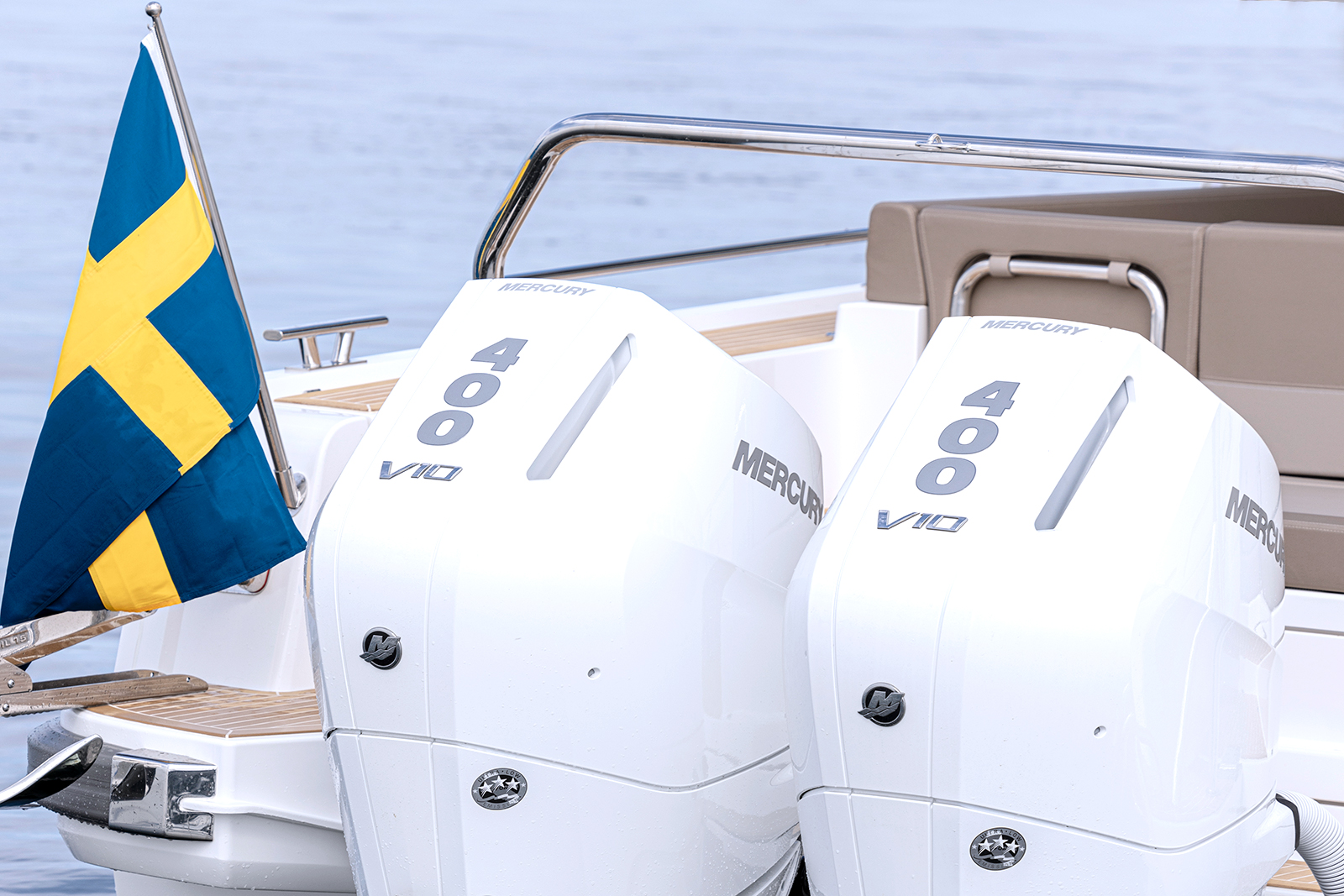 Dubbel glädje med två V10 och joystick | Flipper Marin